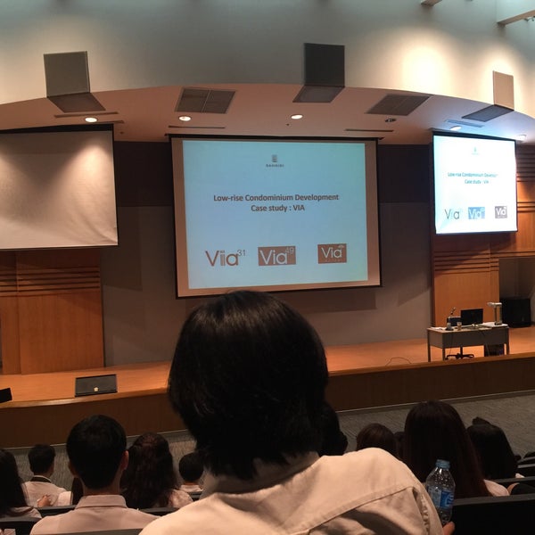 TCC Land Auditorium (ทีซีซี แลนด์ ออดิทอเรียม) - College Auditorium in ...