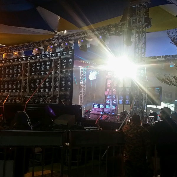 Lotus Five Star State Cineplex - Jalan Yong Shook Lin