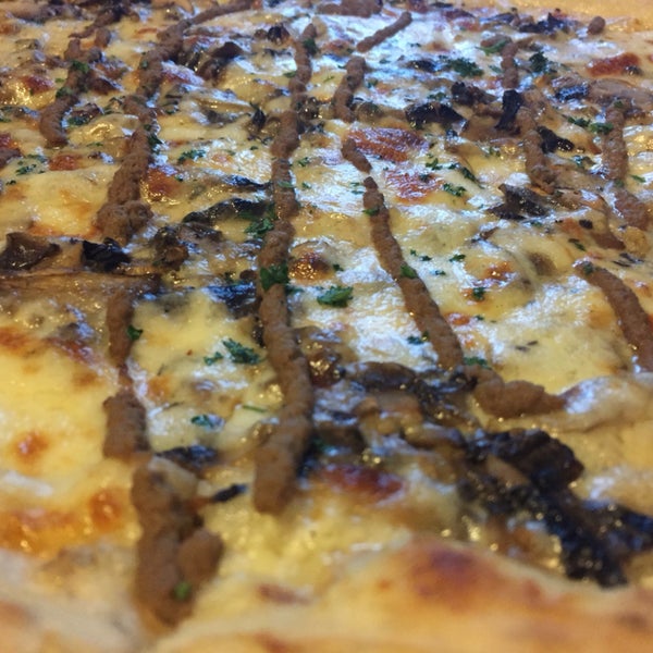 Pirilo Pizza Rústica - Pizzeria