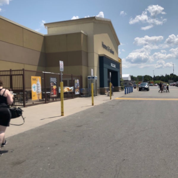 Walmart - 274 Millennium Pkwy