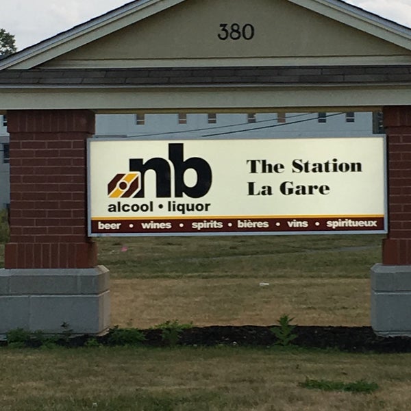 Alcool NB Liquor - 380 York Street