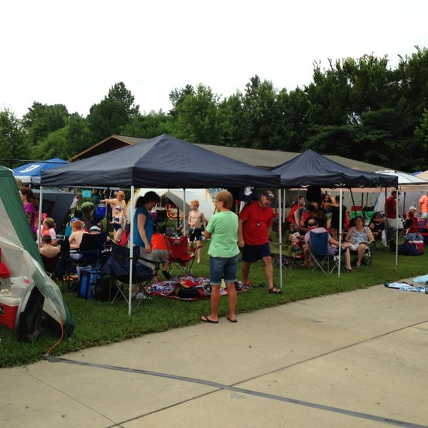 Maynard Aquatics Center - Burlington, NC