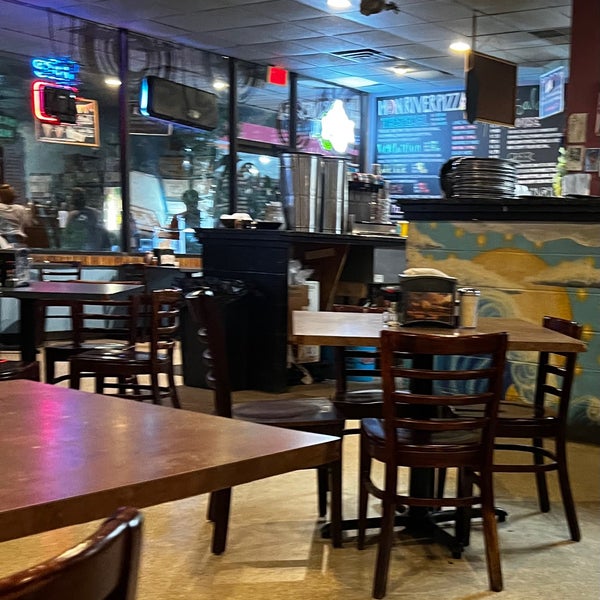 Moon River Pizza - Fernandina Beach, FL