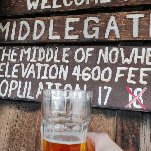 Middlegate Station - Bar