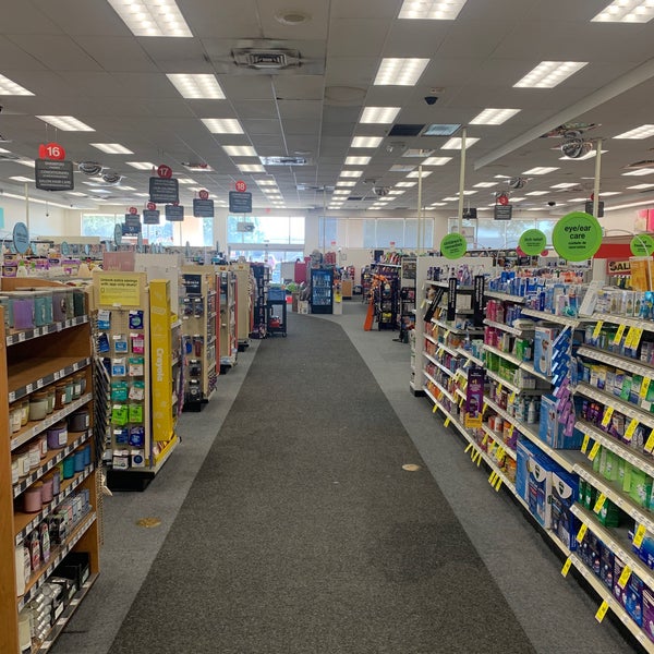 Cvs Pharmacy Interior