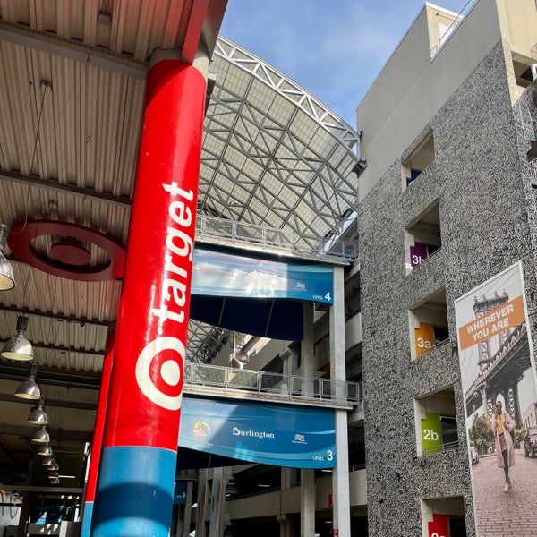 Target (Now Closed) - East Harlem - 517 E 117th St