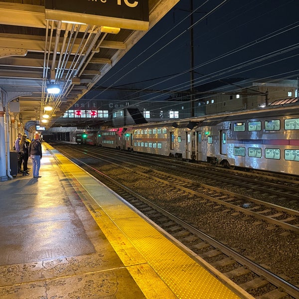 Photos at NJT - Trenton Transit Center (NEC) - 142 tips
