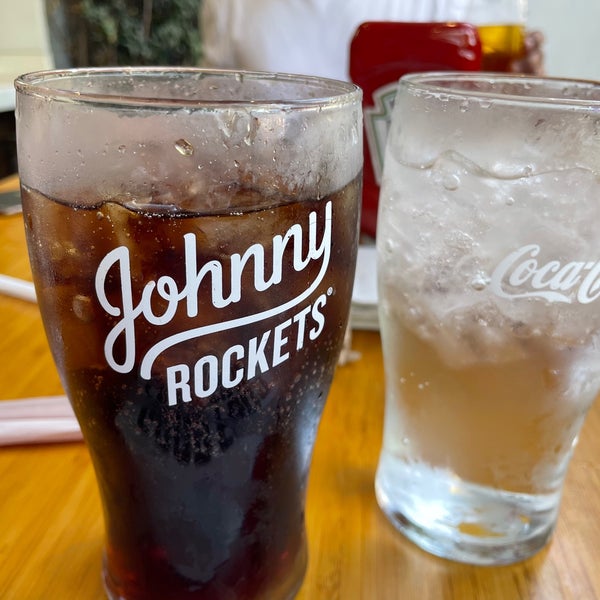 Johnny Rockets - 1000 Universal Studios Blvd