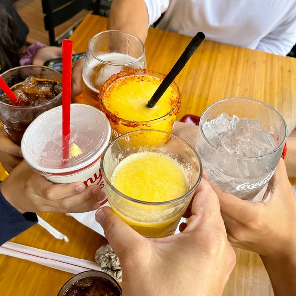 Johnny Rockets - 1000 Universal Studios Blvd