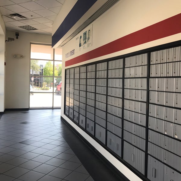 US Post Office - Oak Lawn - 2825 Oak Lawn Ave