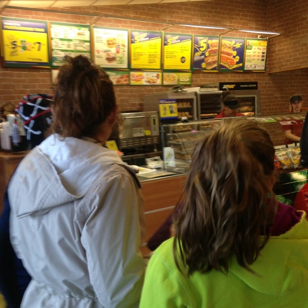 SUBWAY - 1429 W Main St