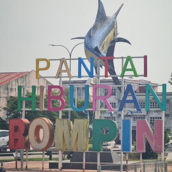 Pantai Hiburan - Kuala Rompin - 39 tips