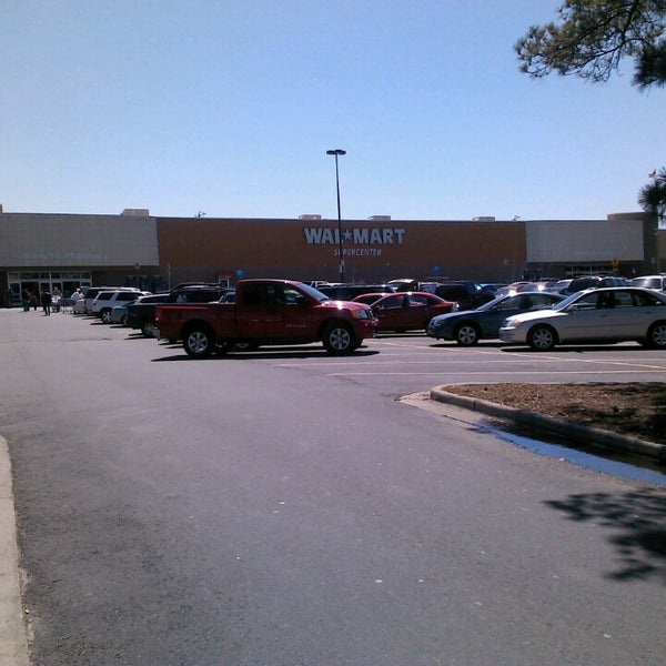 Walmart Supercenter - 3509 E Race Ave