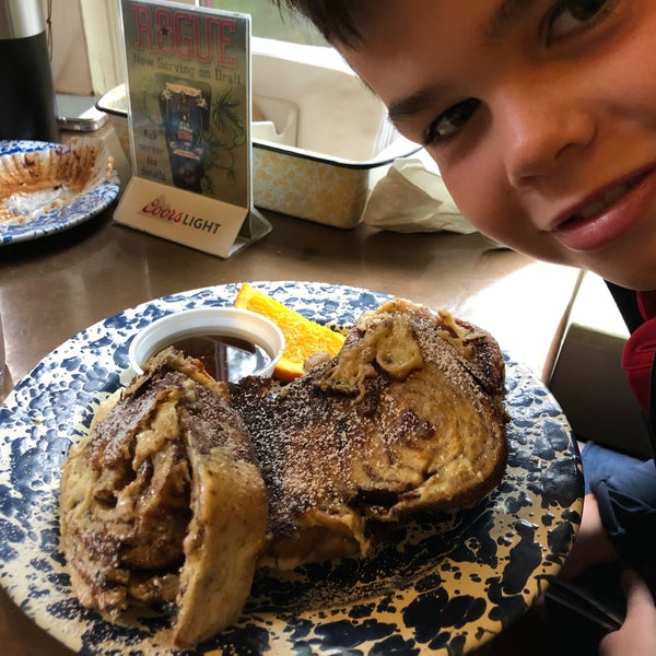 The Courtyard Cafe - Bakery