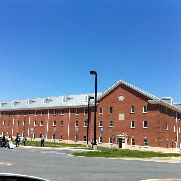 MCESG Barracks 27276 - Structure