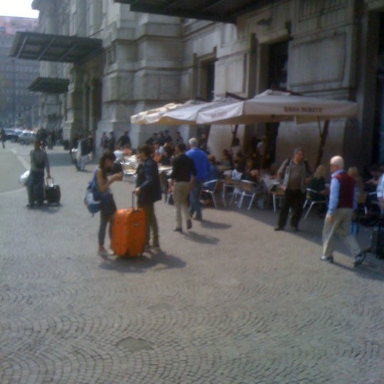 Fermata ATM Caiazzo M2 [1] [90] [91] [92] - Tram Station in Centrale