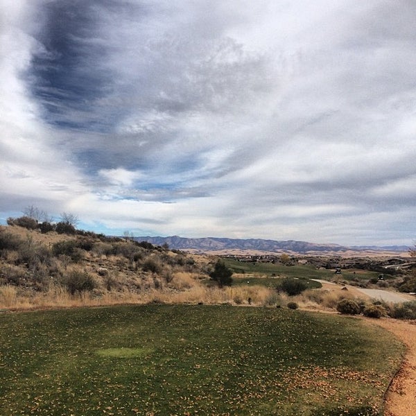 Stoneridge Golf Course - Stoneridge - 4 tips from 130 visitors