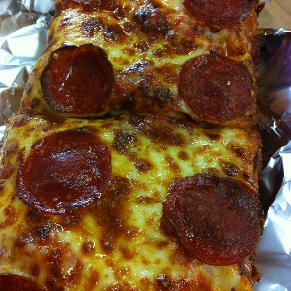 Jet's Pizza - 5 tips from 96 visitors