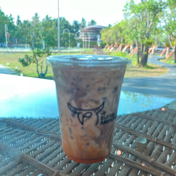 The Buffalo Café - 4 tips