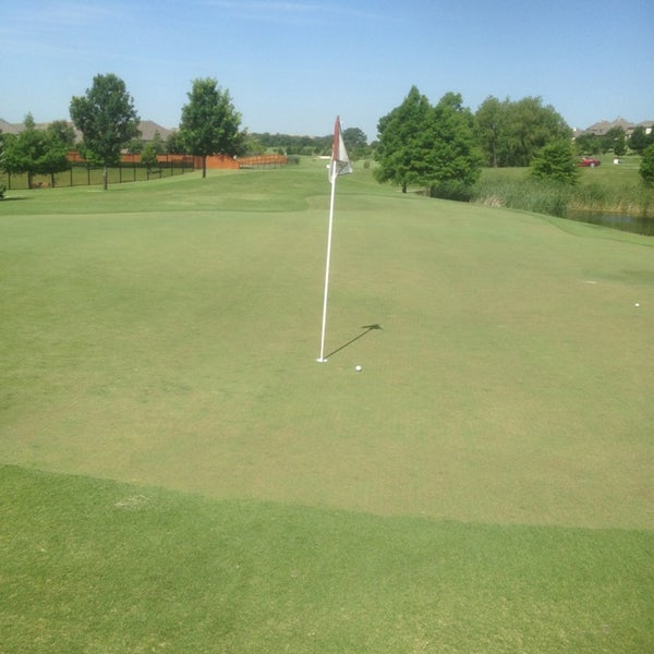 Coyote Ridge Golf Club - Golf Course