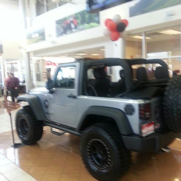 Photos at Nyle Maxwell Chrysler Dodge Jeep Ram Supercenter - Northwest ...