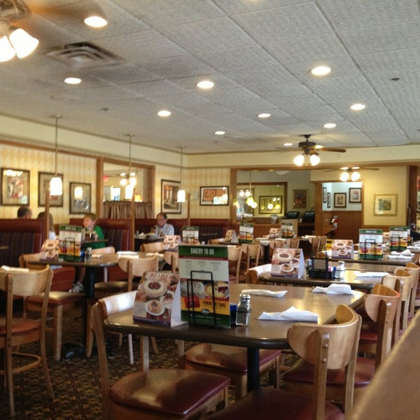 Photos at Perkins Restaurant & Bakery - American Restaurant