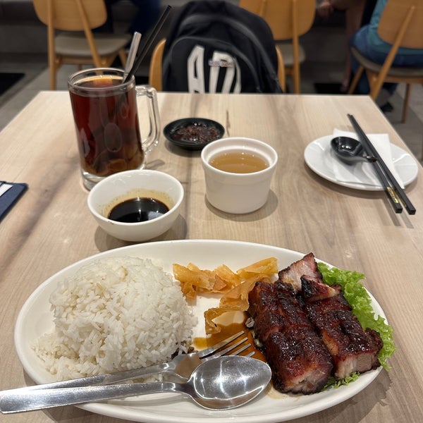 Village Roast Duck 乡村烧鸭 - Mid Valley City - 76 tips