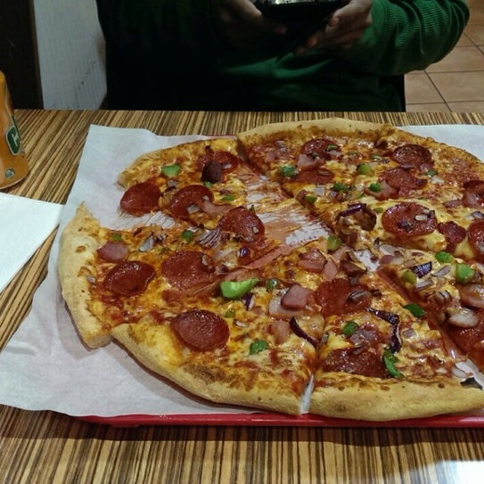 Apache Pizza - North City - 3 tips