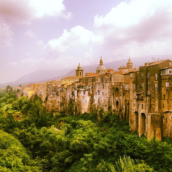 Sant'Agata de' Goti - 3 tips from 273 visitors