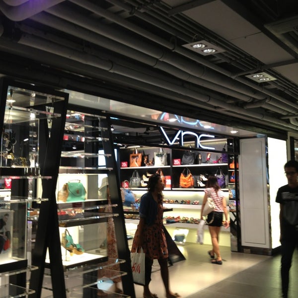 VNC - Shoe Store