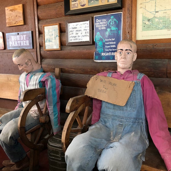 Slash X Ranch Cafe - Beer Garden