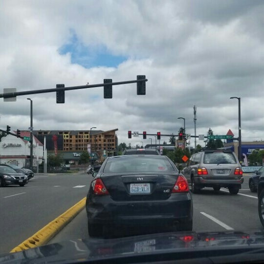 Bothell Way NE & 68th Avenue NE - Central Kenmore - 2 tips