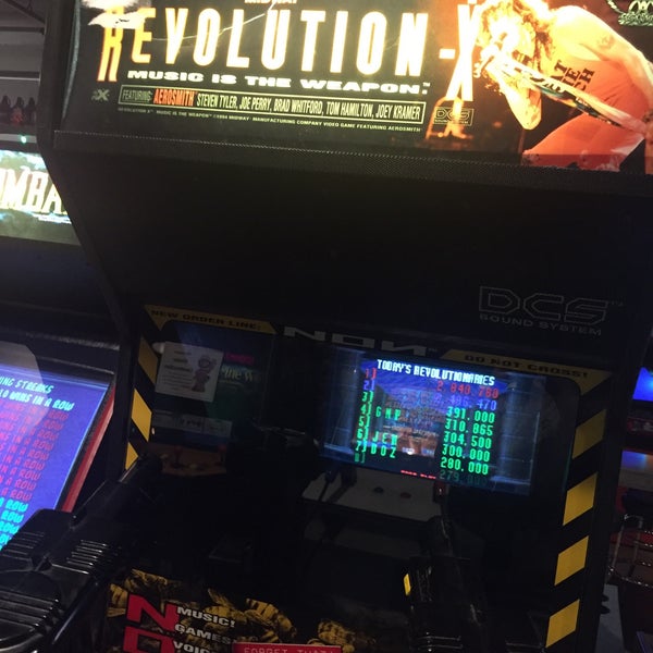 8 Bit Arcade Bar - Downtown Bloomington - 1 tip from 60 visitors