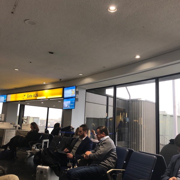 Photos at Gate A26 (Now Closed) - Airport Gate in Newark Airport and ...
