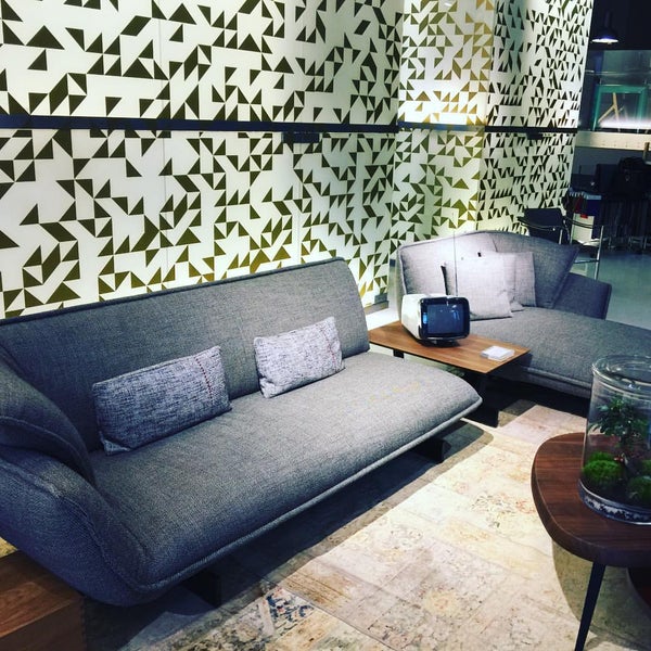 Cassina - Saint Thomas d'Aquin - 236 Boulevard Saint-Germain