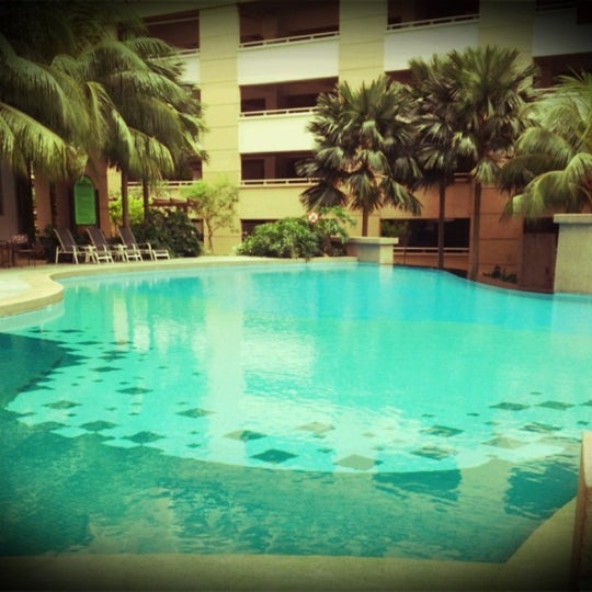 Endah Puri Swimming Pool - 3 tips