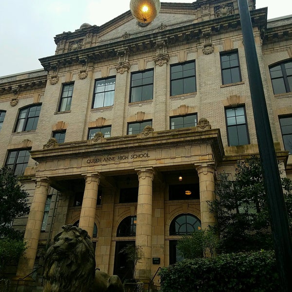 Queen Anne High School - East Queen Anne - Seattle, WA