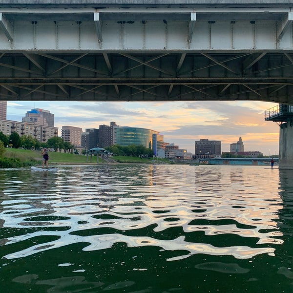 RiverScape MetroPark - Park