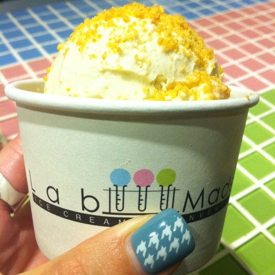 Lab Made (Now Closed) - Ice Cream Shop in 大坑