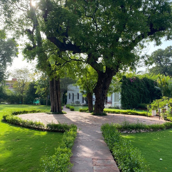 Maidens Hotel - 7 Sham Nath Marg