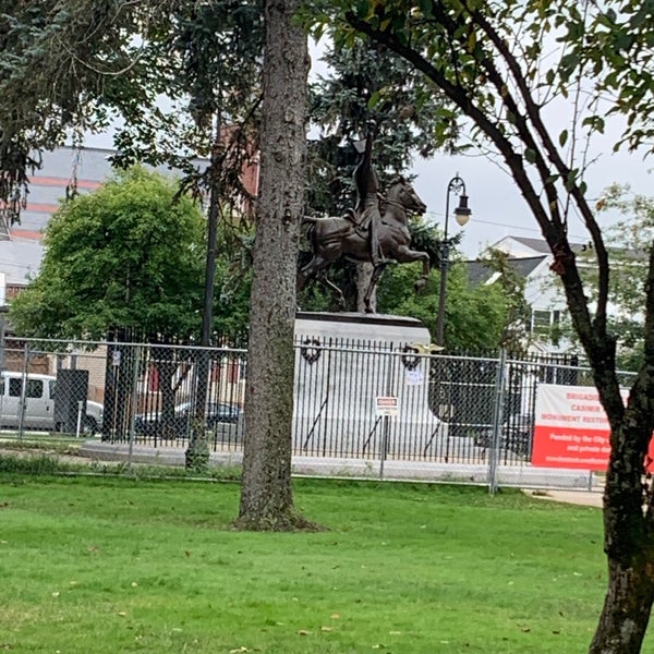 Pulaski Park - Park in Manchester