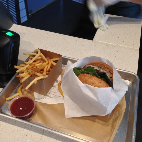 BUILT Custom Burgers (Now Closed) - Burger Joint in South LA