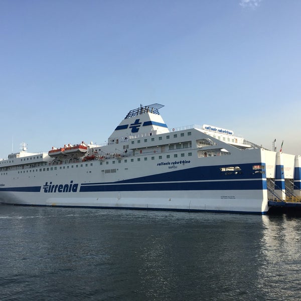 Nave Tirrenia Napoli-Palermo