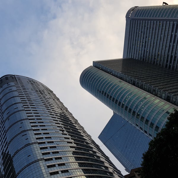 FEU Makati - University in Makati City