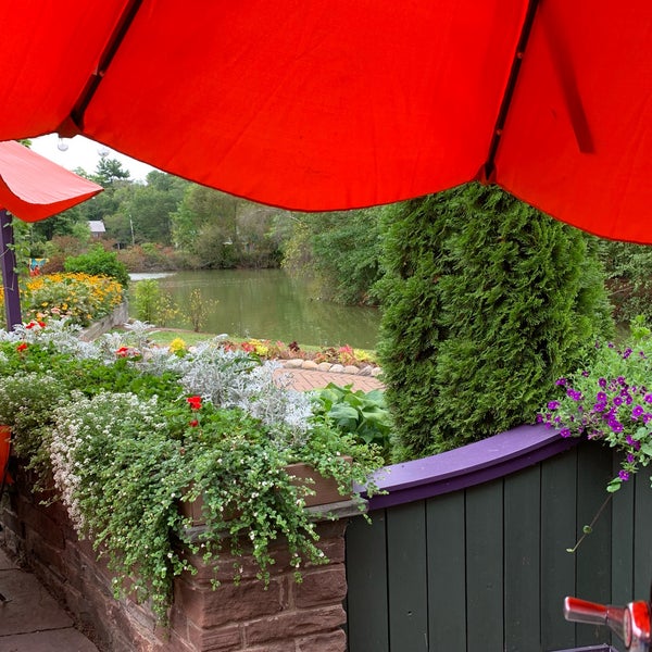Pond House Cafe - 16 tips from 990 visitors
