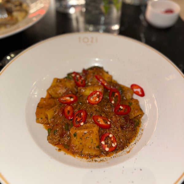 TOZI Grand Cafe - 3A Electric Boulevard