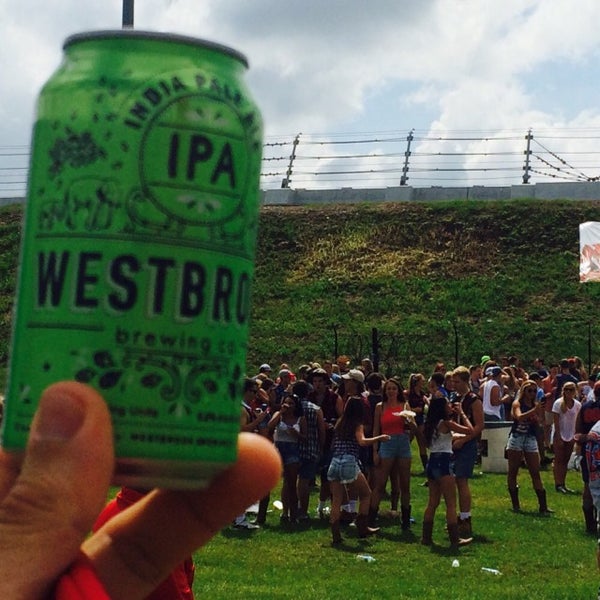 National Motorsports Press Association Hall of Fame Darlington Raceway ...