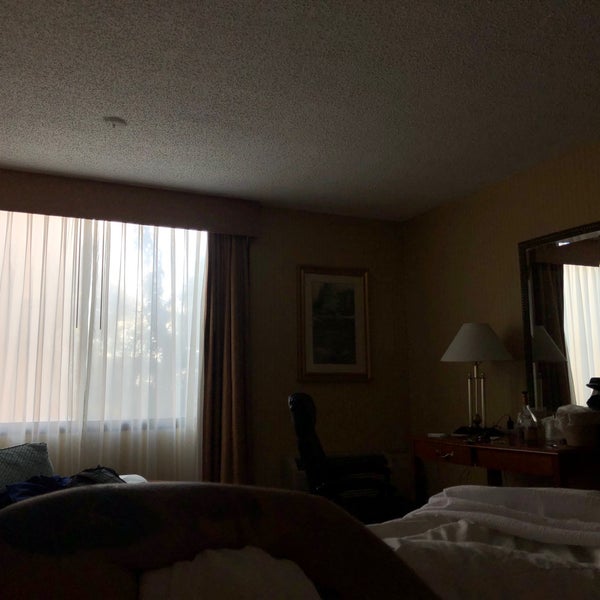 Holiday Inn Middletown-Goshen - 10 tips