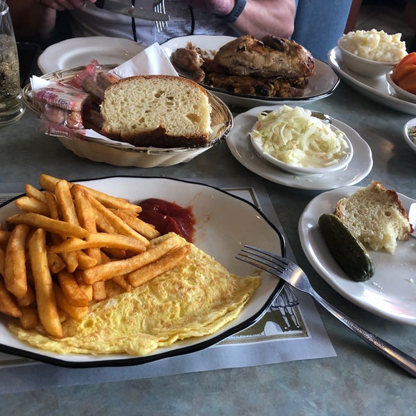 Kouros Bay Diner - Sheepshead Bay - 15 tips from 477 visitors