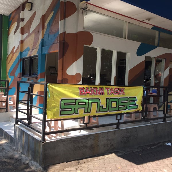 Bakmi Tasik Sanjose - Noodle Restaurant